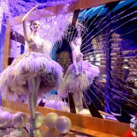 Again in Fairy tale: Christmas window displays at NYC's finest ...